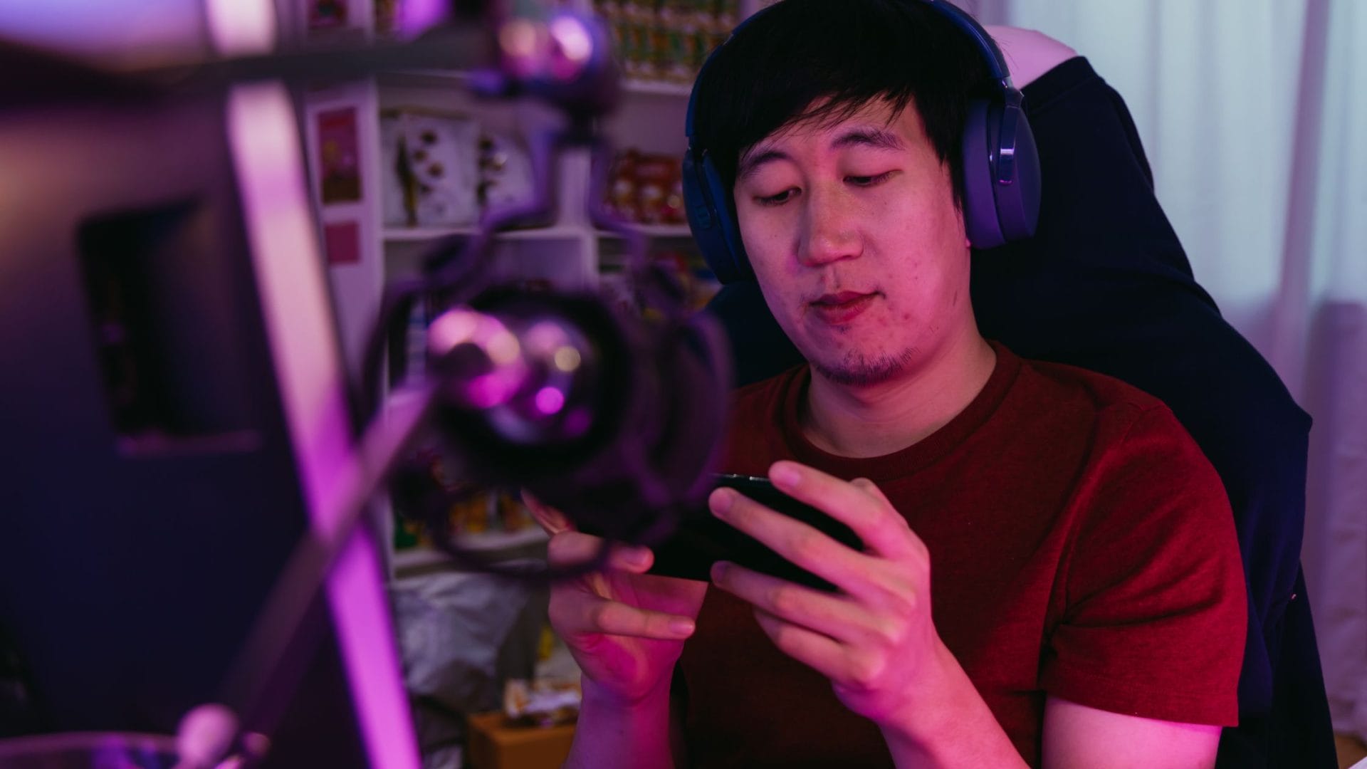 How to Livestream a Mobile Game: A Step-by-Step Guide - OPIC 3D VR Live ...