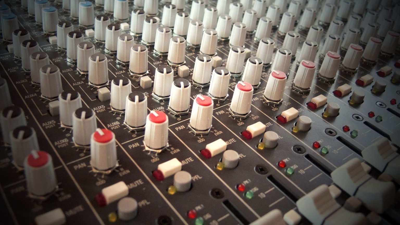 How to Turn on Spatial Audio: A Complete Guide to 3D Sound Technology ...